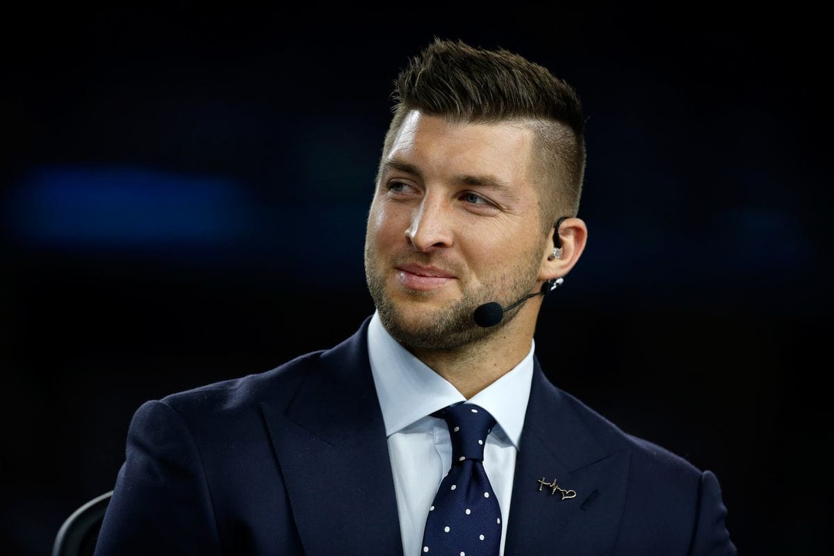 Tim Tebow In Talks With XFL, Eric Bischoff On Dave Meltzer Tim Tebow In Talks With XFL, Eric Bischoff On Dave Meltzer